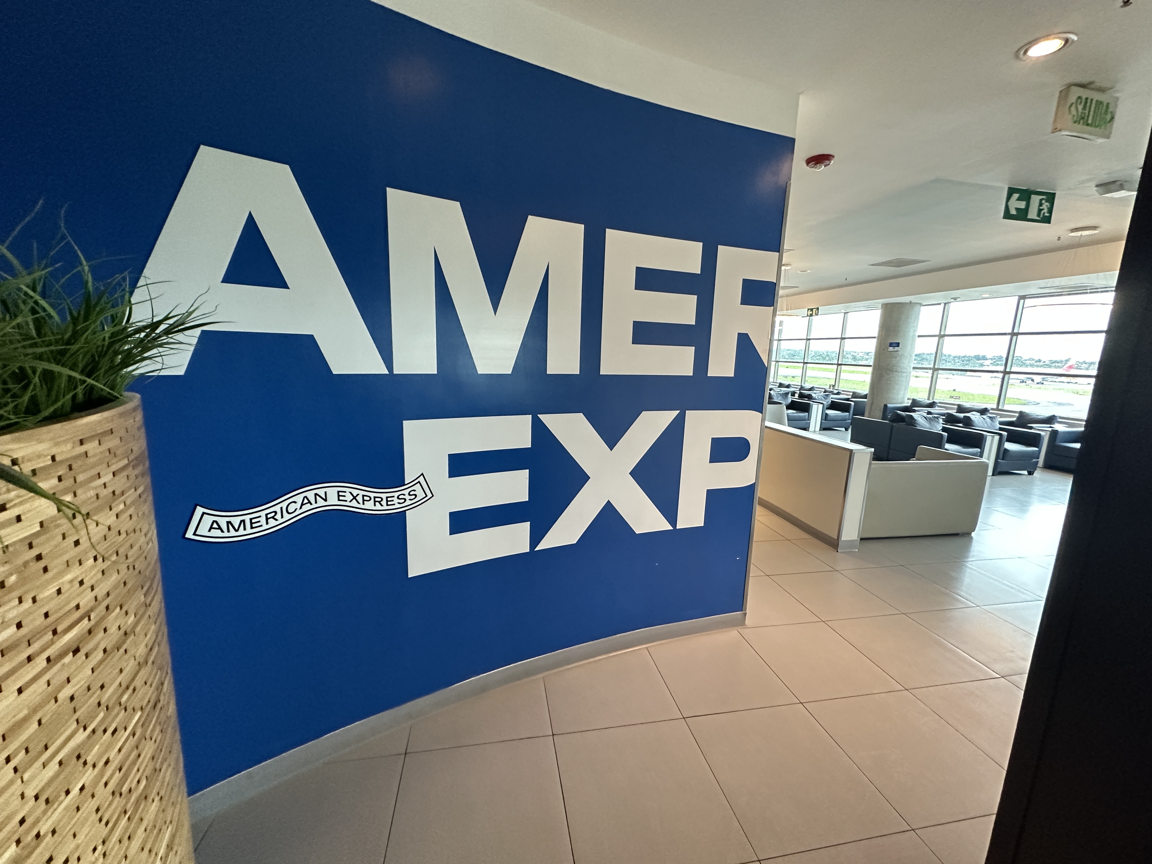 Lounge Review: Amex Lounge VIP Santamaría - RGV Jetsetter